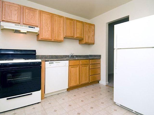 Townley Apartments 2 Bedroom Apartment for Rent at 11457 Cherry Hill Rd, Beltsville, MD 20705 Beltsville