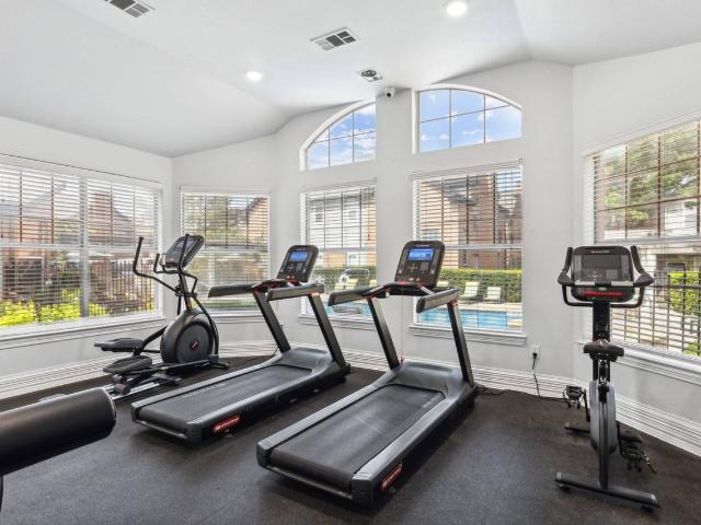 Towns of Chapel Hill 2 Bedroom Apartment for Rent at 6201 Chapel Hill Blvd, Plano, TX 75093
