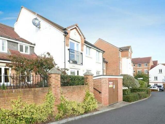 Townsend Court, High Street South, 2 Bedroom Retirement