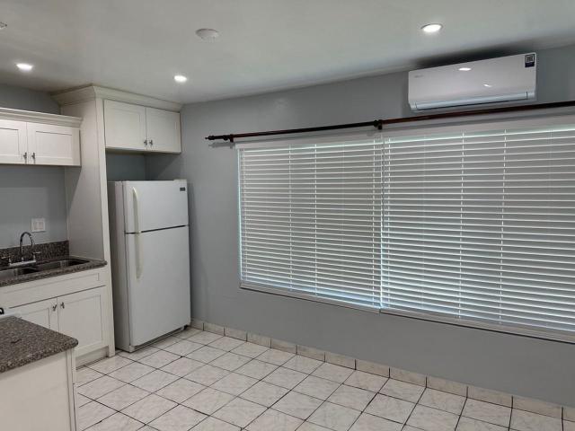 Townsend Hacienda 2 Bedroom Apartment for Rent at 825 S Townsend St, Santa Ana, CA 92704 Bella Vista