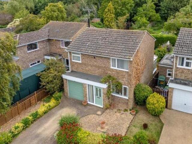 Townsend Road, Needingworth, 3 Bedroom Detached