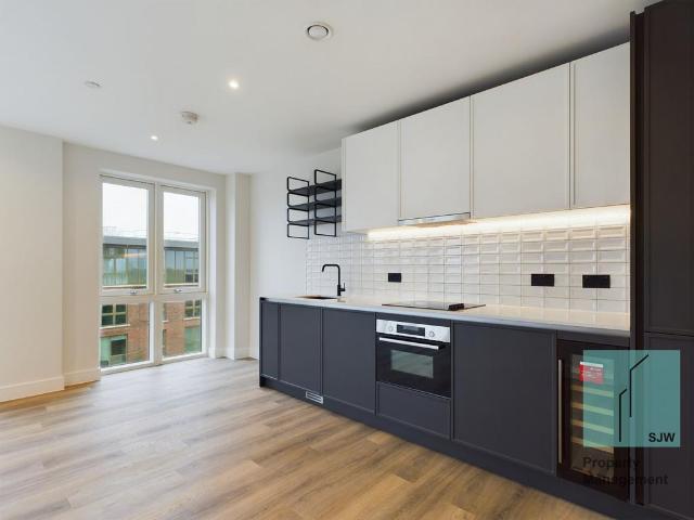 Townsend Road, London SE3 1 bed apartment to rent £1,750 pcm £404 pw