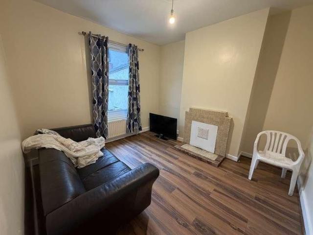 Townsend Road, Southall, UB1