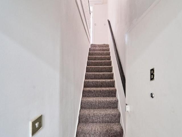 Townsend Road, Southall UB1, 3 bed flat to rent, £1,950 pcm | PrimeLocation