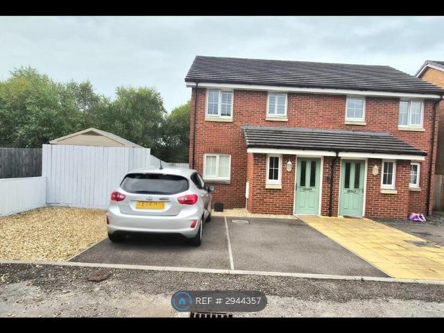 Townsend Street, Swansea SA1, 3 bed semi detached house to rent, £1,300 pcm | PrimeLocation