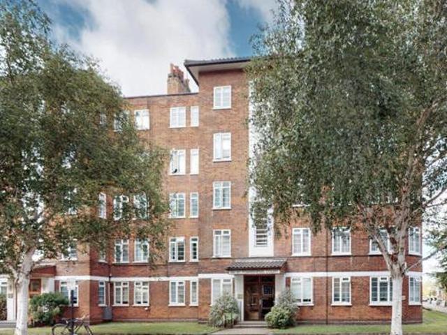 Townshend Court, Mackennal Street, 2 Bedroom Apartment