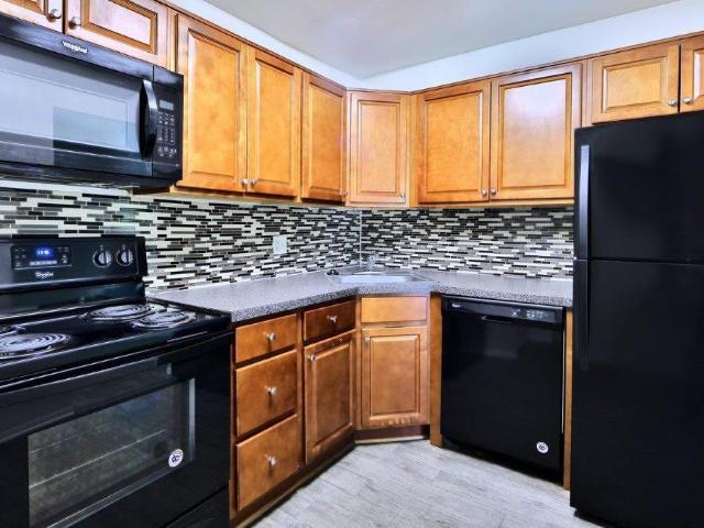 Towson Crossing Apartment Homes 1 Bedroom Apartment for Rent at 34 Dowling Cir, Parkville, MD 21234 Parkville