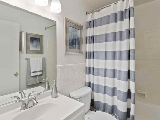 Towson Crossing Apartment Homes 2 Bedroom Apartment for Rent at 34 Dowling Cir, Parkville, MD 21234 Parkville