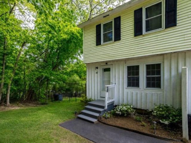 Tsienneto Rd Unit L, Derry, Condo For Sale