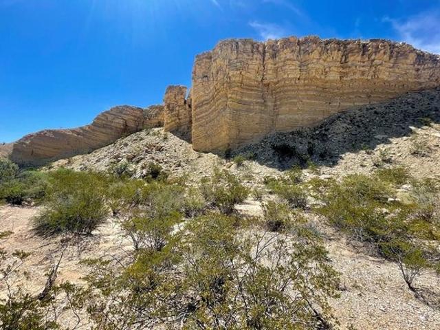 Tr 2535 Private Rd, Terlingua, TX 79852