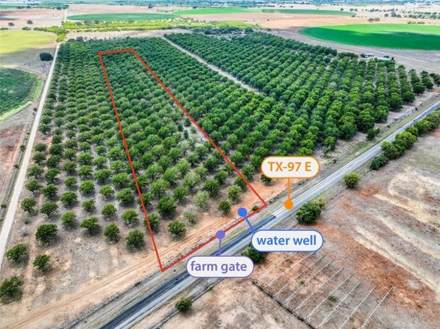 Tr # 2FM1784, Pleasanton, TX 78064