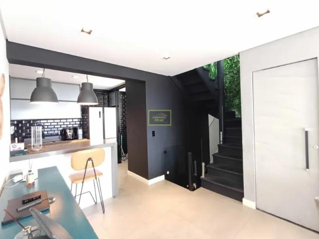 Tríplex mobiliado para locação em Pinheiros