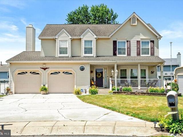 Trotter Ct, Hamilton, Home For Sale