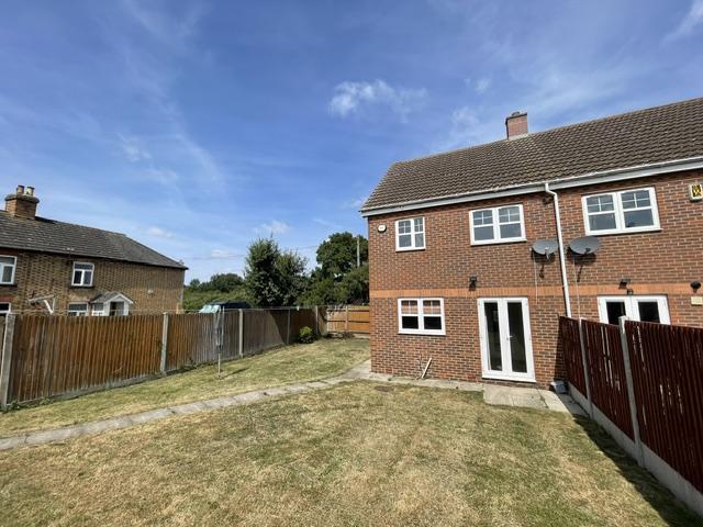 Trow Close, MK45 3 bed end of terrace house to rent £1,375 pcm £317 pw