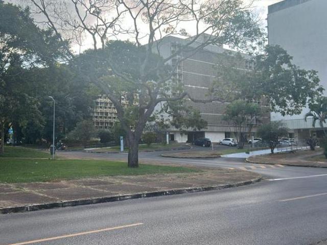 TROCO APARTAMENTO DE 3 QUARTOS NA 206 NORTE POR CASA NO LAGO NORTE E LAGO SUL
