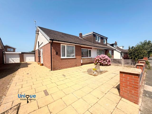 Troon Avenue, Thornton Cleveleys, Lancashire FY5, 2 bed bungalow to rent, £950 pcm | PrimeLocation