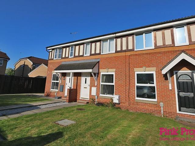 Troon Court, Hull HU8, 2 bed terraced house to rent, £875 pcm | PrimeLocation