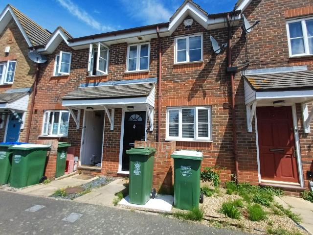 Troon Close, Thamesmead West SE28, 2 bed terraced house to rent, £1,700 pcm | PrimeLocation