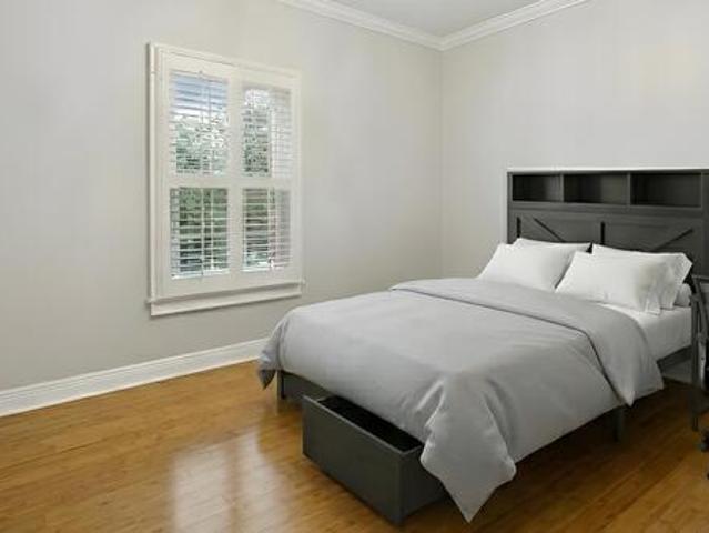 TRAVEL NURSE READY All Utilities Paid + 2 Pools ‍ + Samsung W/D | High Speed WiFi | Private Room in Shared Slidell Home | Quiet Pro Environment