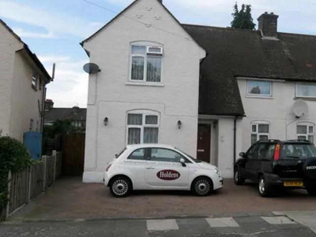 Travelodge, Ripple Road, London, IG11 7RX, United Kingdom | 4 bed duplex for rent #165454823 | Rentberry