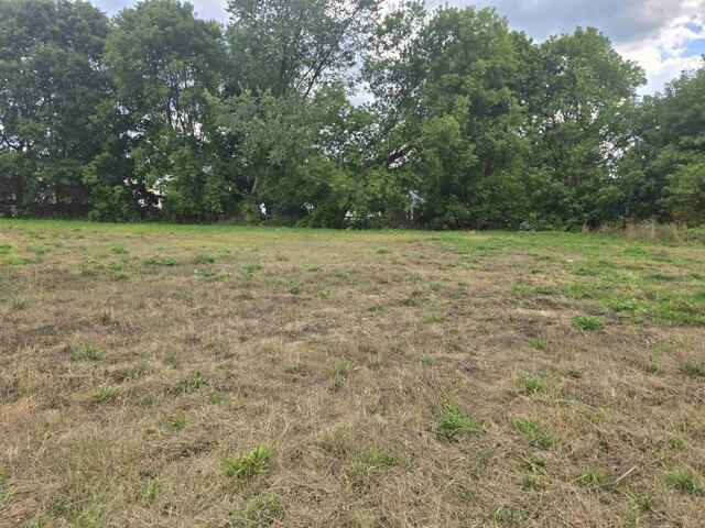 Traverse Pl, Rutland, Plot For Sale