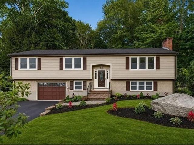 Travis Dr, Framingham, Home For Sale