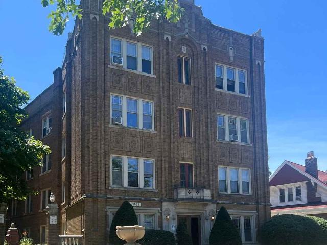 Traymore Apartments 1 Bedroom Apartment for Rent at 12943 Clifton Blvd, Lakewood, OH 44107 Lakewood