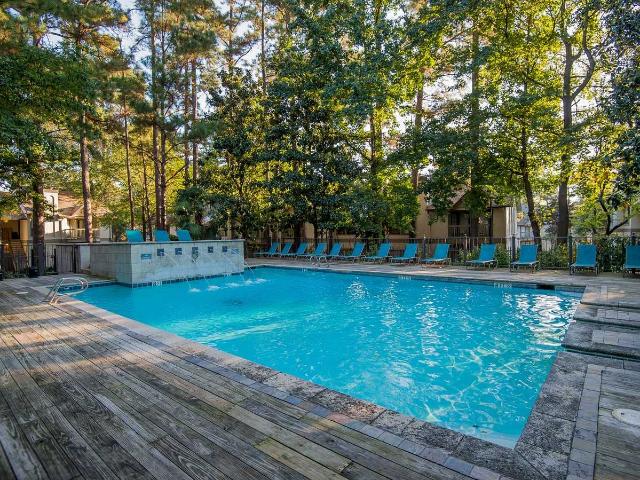 Trace Apts. 2 Bedroom Apartment for Rent at 340 Arbor Dr, Ridgeland, MS 39157