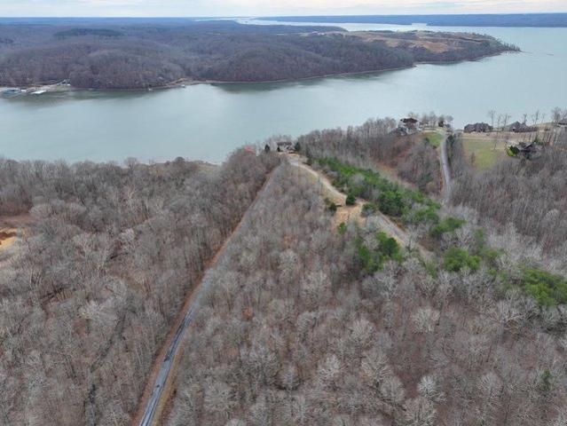Trace Hbr, Dover, TN 37058