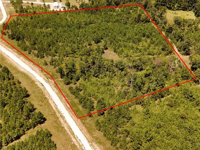 Tract 100 Robertson Road
