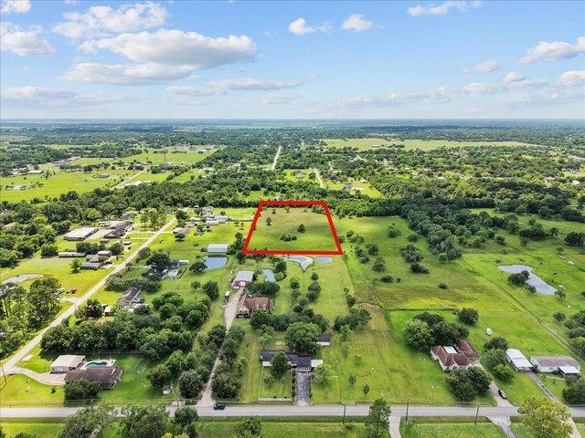 Tract 2 Ave # P, Santa Fe, TX 77510