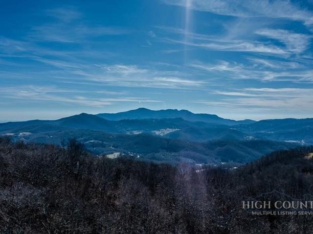 Tract 2 Spur Ln, Beech Mountain, NC 28604