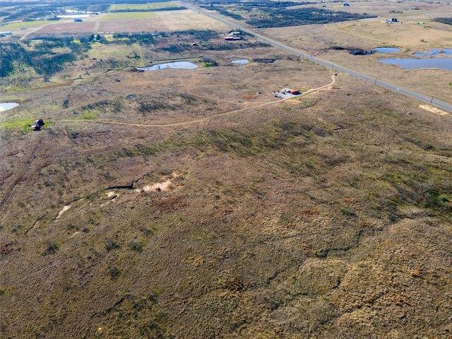 Tract 2 82 Hwy, Henrietta, TX 76365