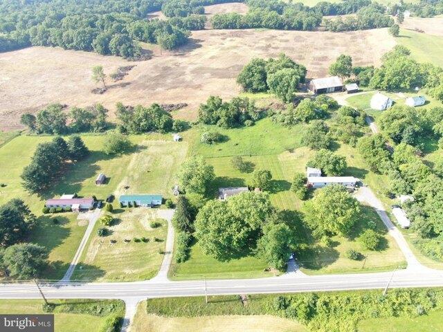 Tract Pool Rd Lot Big, Clear Spring, Home For Sale