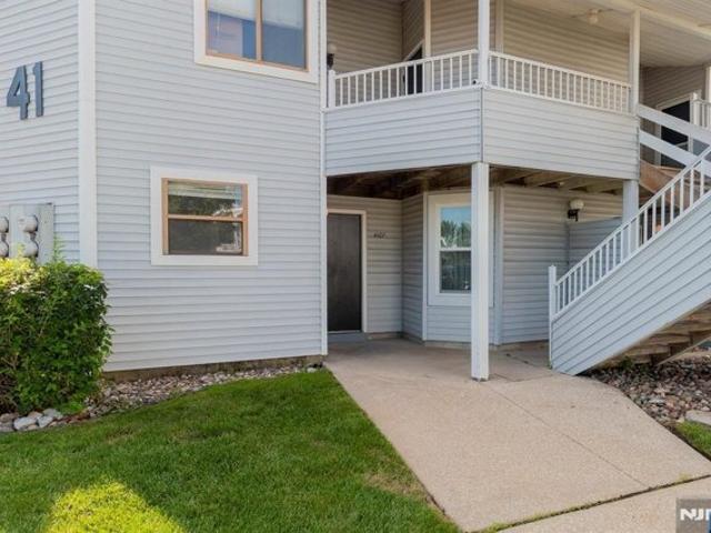 Tracy Ct, Voorhees, Condo For Sale
