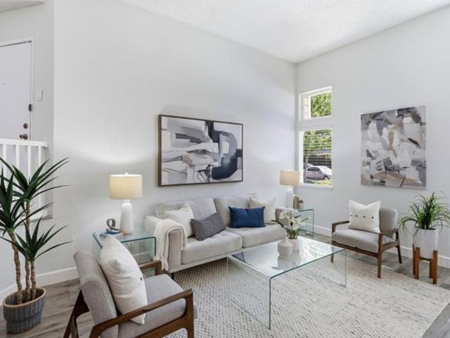 311 Tradewinds Dr, San Jose, CA 95123