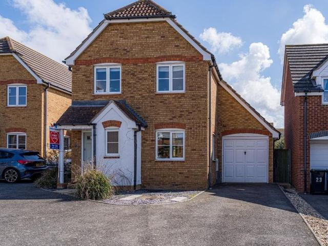 Tradewinds, Whitstable, Kent CT5, 3 bed detached house to rent, £1,600 pcm | PrimeLocation