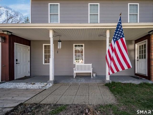 Trading Cove Dr, Norwich, Home For Sale