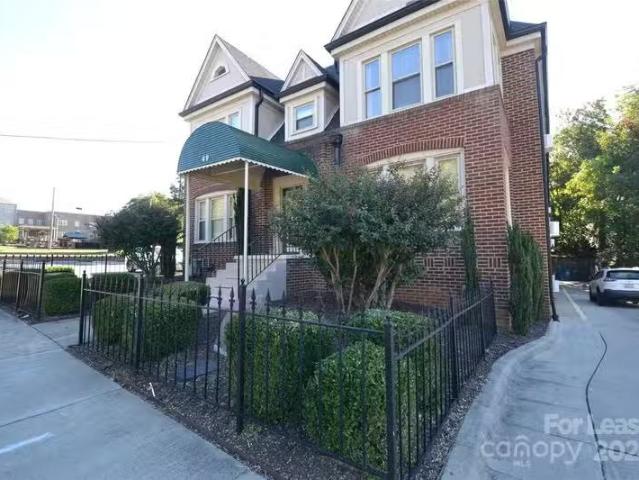 Traditional, Apartment Concord, NC 49 Corban Ave Sw #11