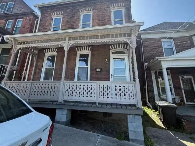 Traditional, Detached HUNTINGDON, PA 704 5th St
