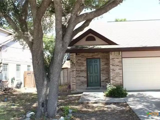 Traditional, Duplex New Braunfels, TX 321 Briarbend Dr #321