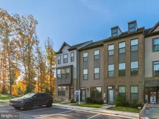 Traditional, Interior Row/Townhouse GLEN BURNIE, MD 559 Lev.