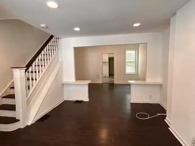 Traditional, Interior Row/Townhouse PHILADELPHIA, PA 124 N.