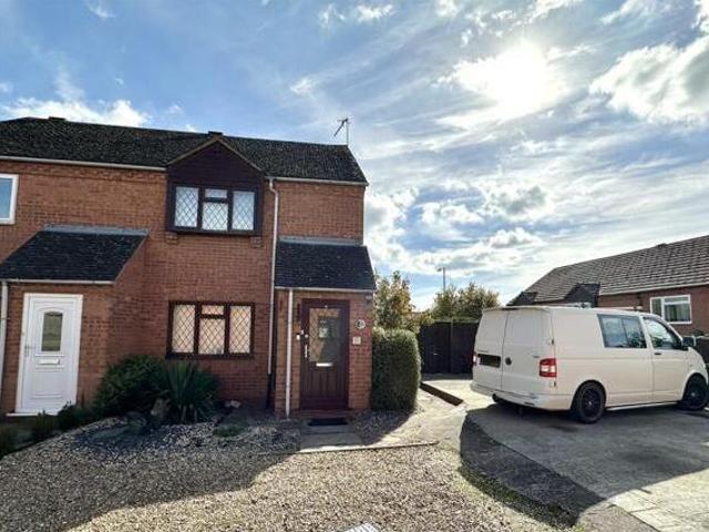 Trafalgar Court, Bidford on avon, 2 Bedroom Semi detached