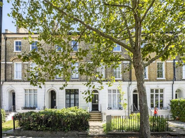 Trafalgar Avenue, London, SE15 1 bed apartment to rent £1,800 pcm £415 pw