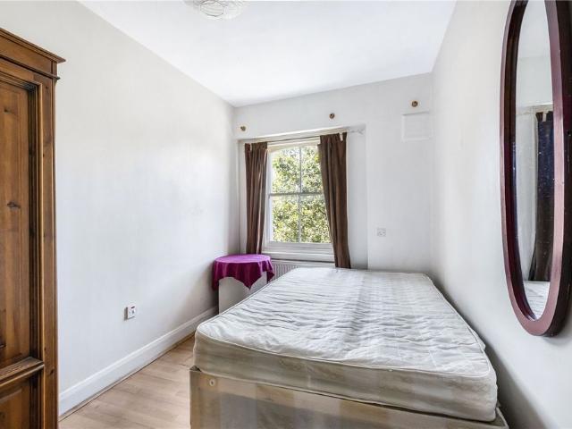Trafalgar Avenue, London, SE15 6NP