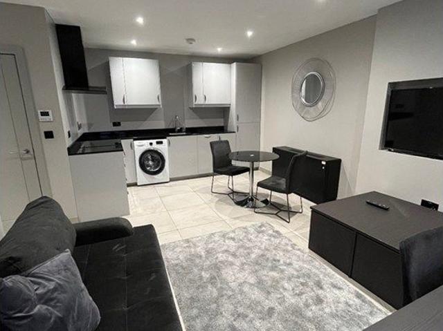Trafalgar House, Leeds LS1, Studio to rent, £1,099 pcm | PrimeLocation