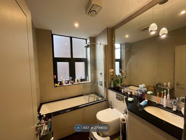 Trafalgar House, Leeds LS1, 1 bed flat to rent, £1,050 pcm | PrimeLocation