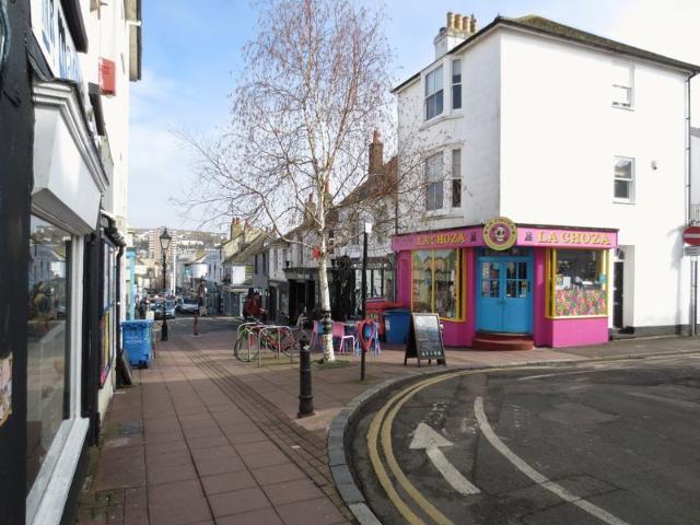 Trafalgar Lane, Brighton BN1, 3 bed shared accommodation to rent, £2,516 pcm | PrimeLocation