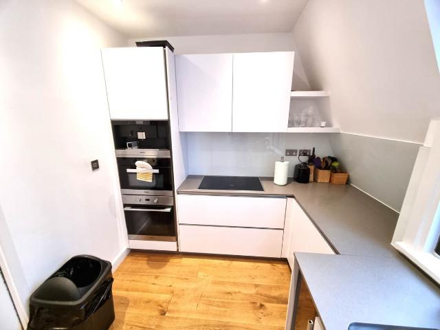 Trafalgar Square, St James` S SW1Y, 3 bed flat to rent, £8,667 pcm | PrimeLocation